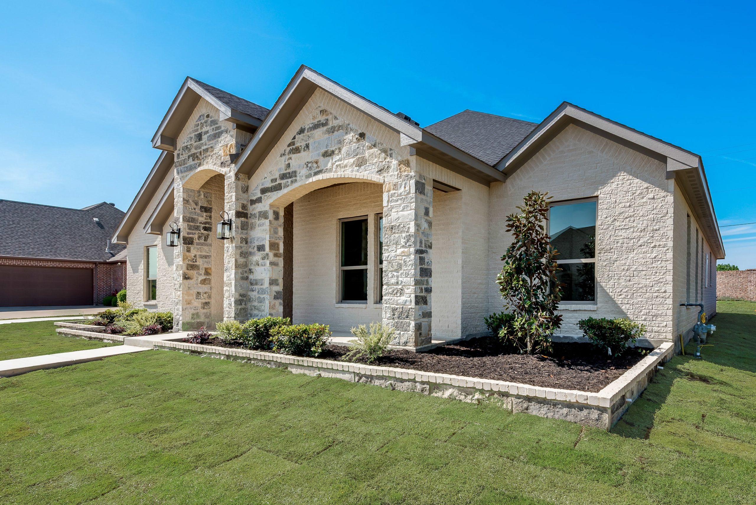 Custom Home Exterior Designs - Dallas Texas - Home Builders