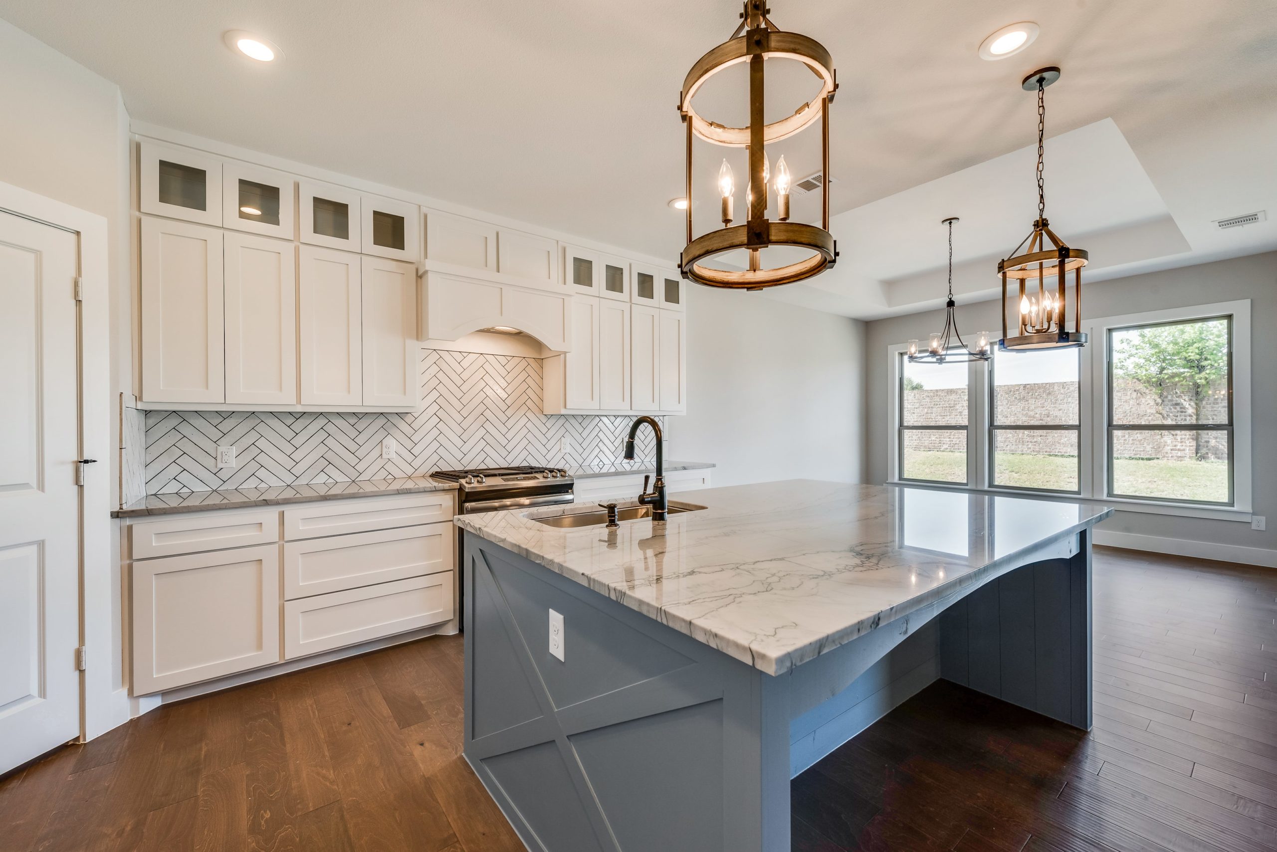 Custom Home Kitchen Designs - Dallas Texas - Custom Home Builders