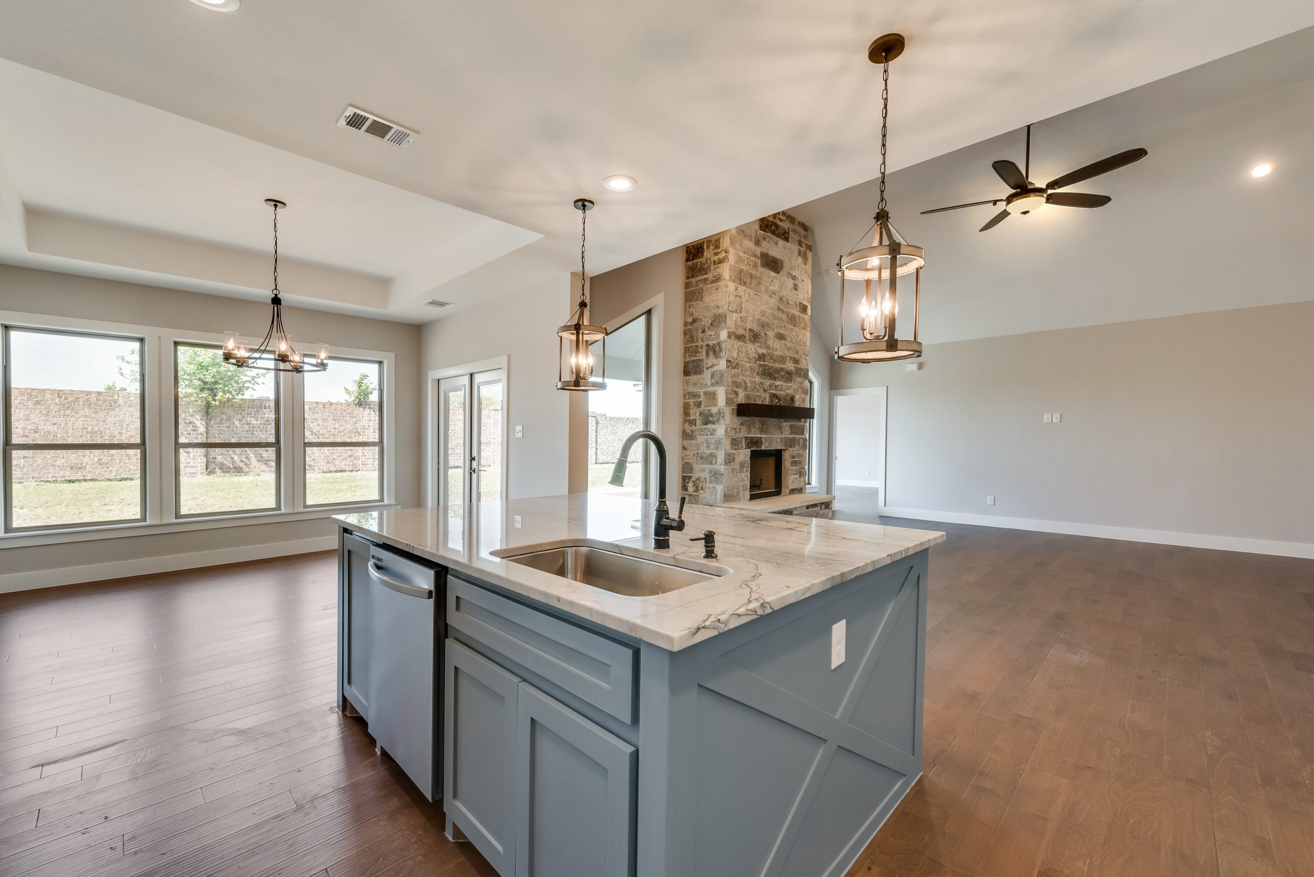 Custom Home Kitchen Designs - Dallas Texas - Custom Home Builders