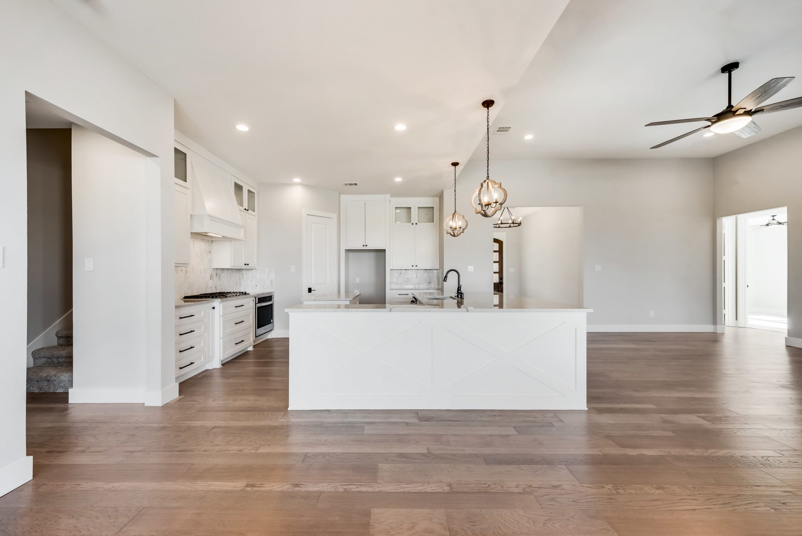 Custom Home Kitchen Designs - Dallas Texas - Custom Home Builders