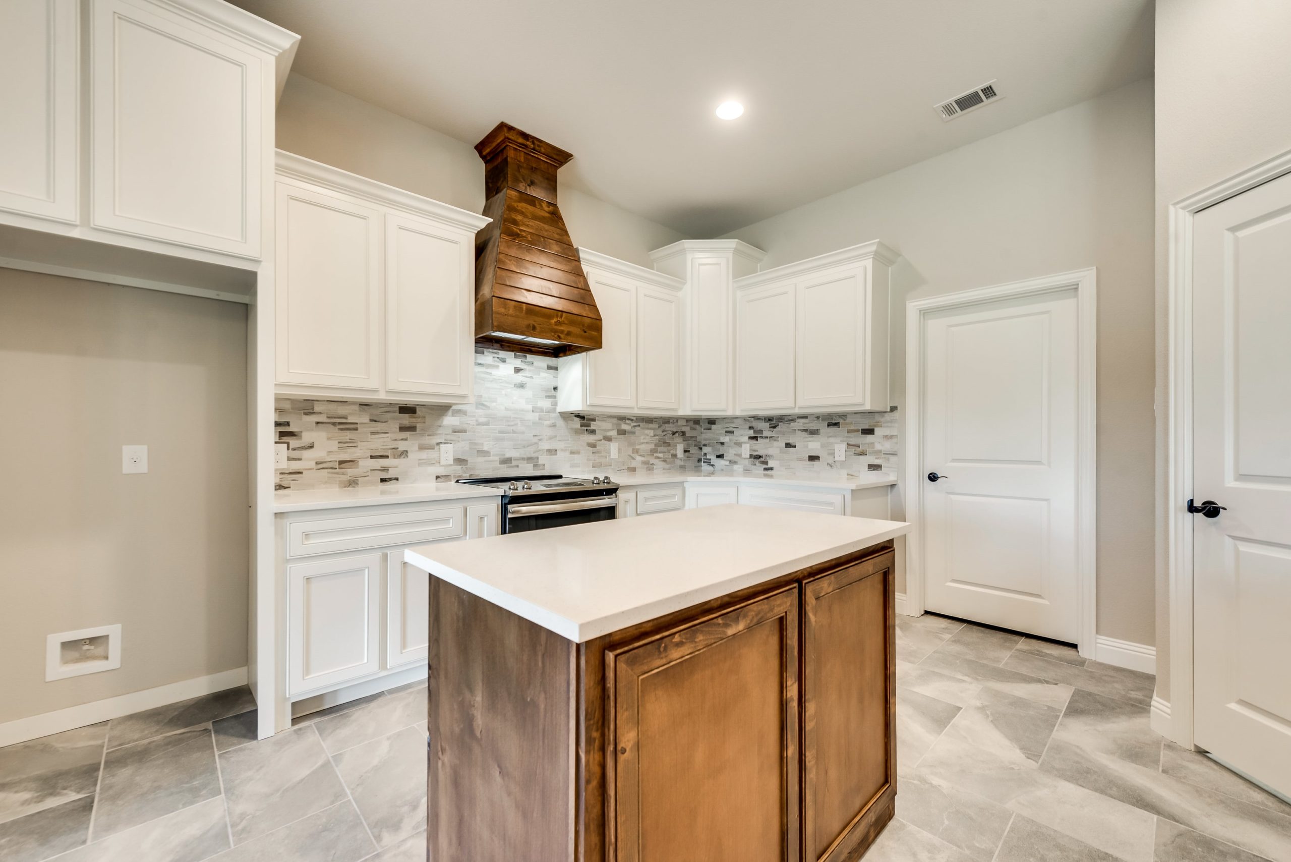 Custom Home Kitchen Designs - Dallas Texas - Custom Home Builders