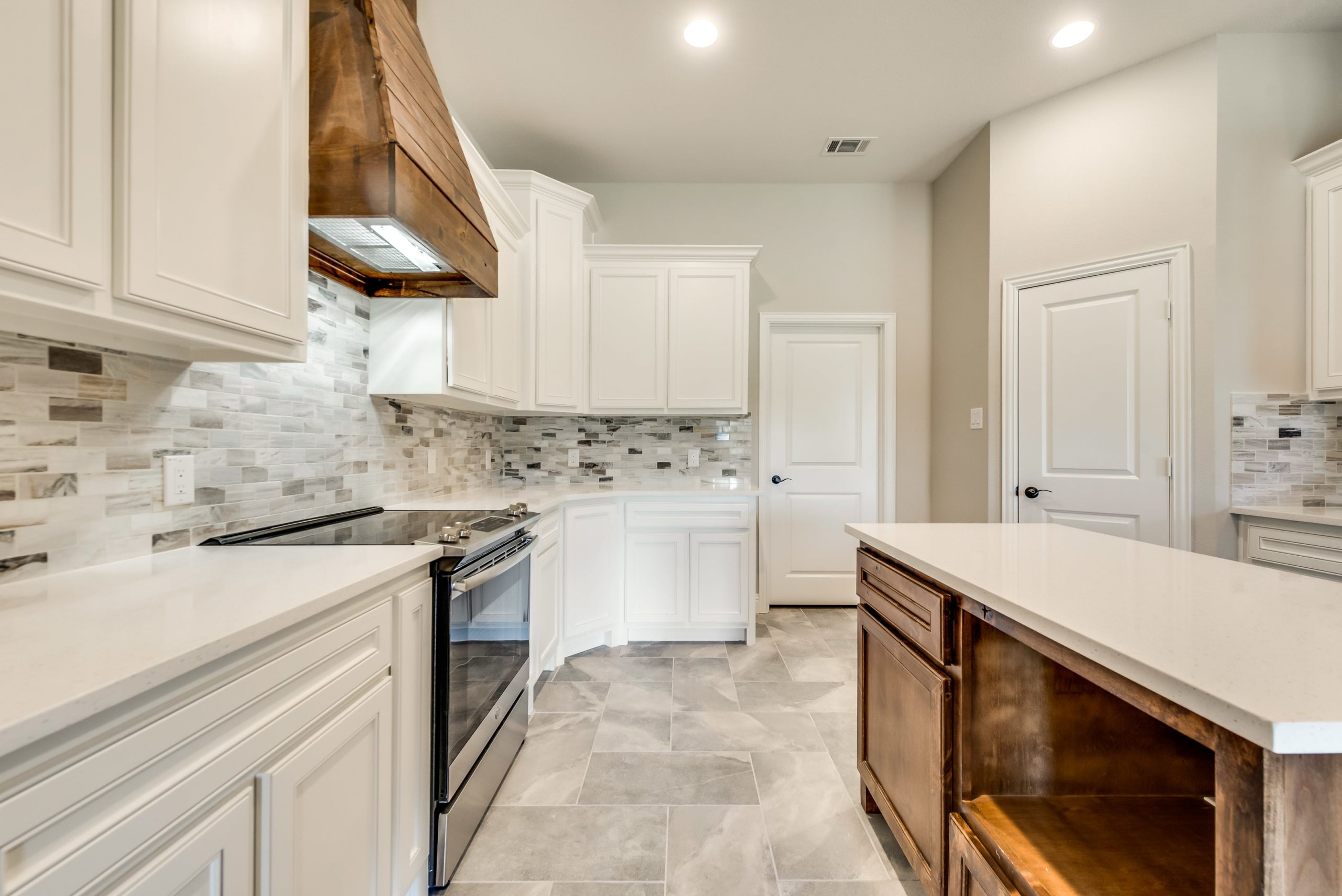 Custom Home Kitchen Designs - Dallas Texas - Custom Home Builders